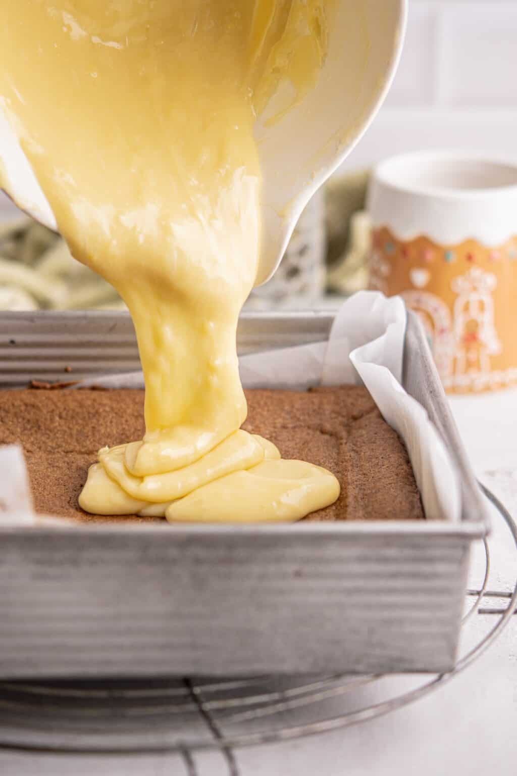 Gingerbread Cookie Bars with Lemon White Chocolate Ganache - Baking ...